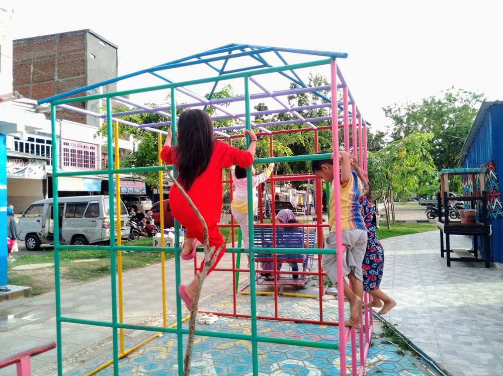 First Walkers | First Walkers